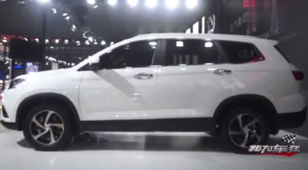 进击7座中型SUV市场 幻速S7成都车展首发亮相_凤凰网视频_凤凰网